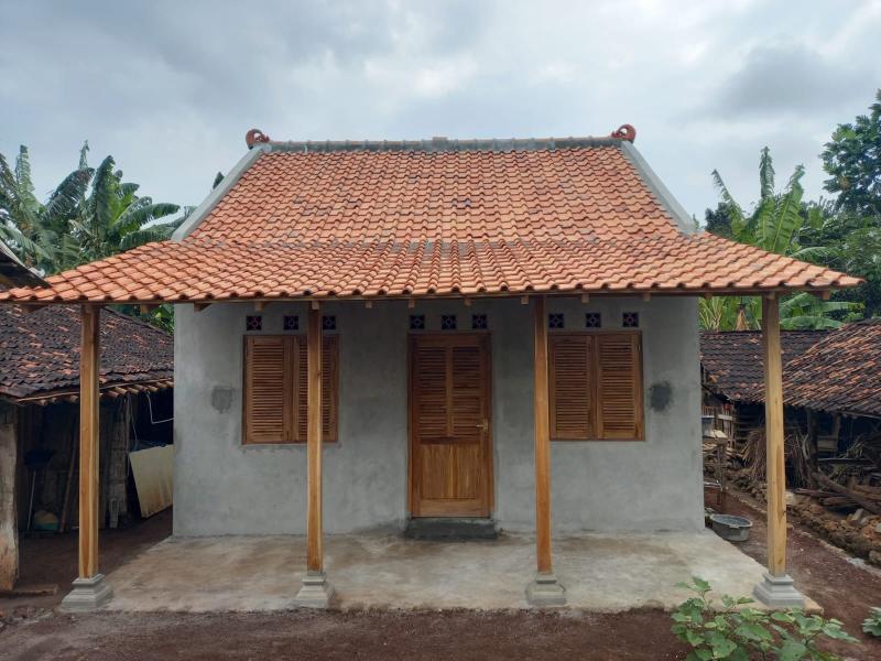 PELAKSANAAN PEMBANGUNAN RTLH DENGAN GAYA ARSITEKTUR YOGYAKARTA S